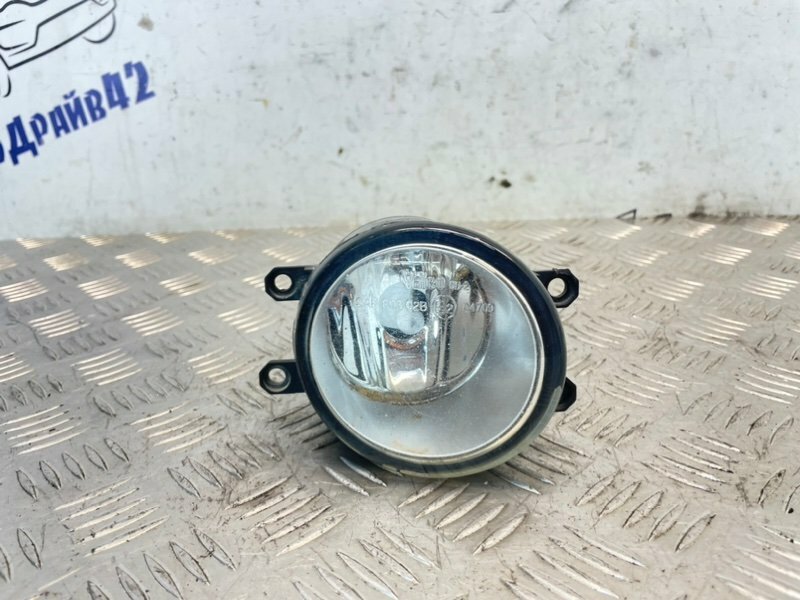 Б/У Фара противотуманная toyota corolla 2006 ZRE151L 1ZRFE Прав. nна отражателе присутствует ржавчина 55647 Valeo арт. 81210...