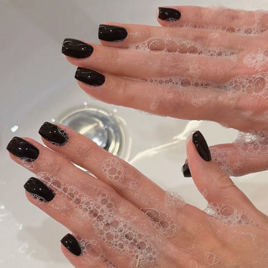 Квадратные накладные ногти черные 24 шт