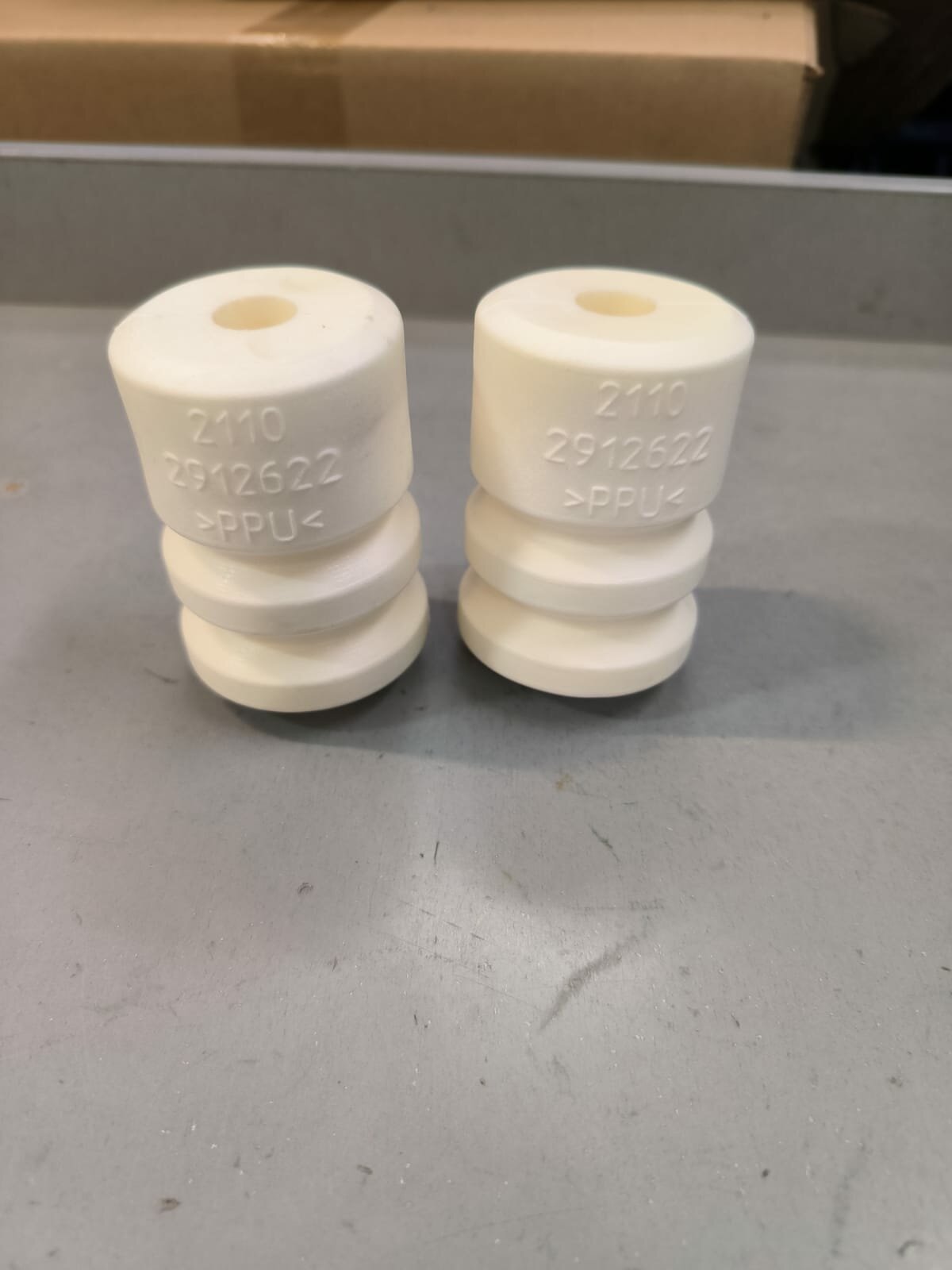 Буфер хода сжатия ВАЗ-2110 задний 2 шт.