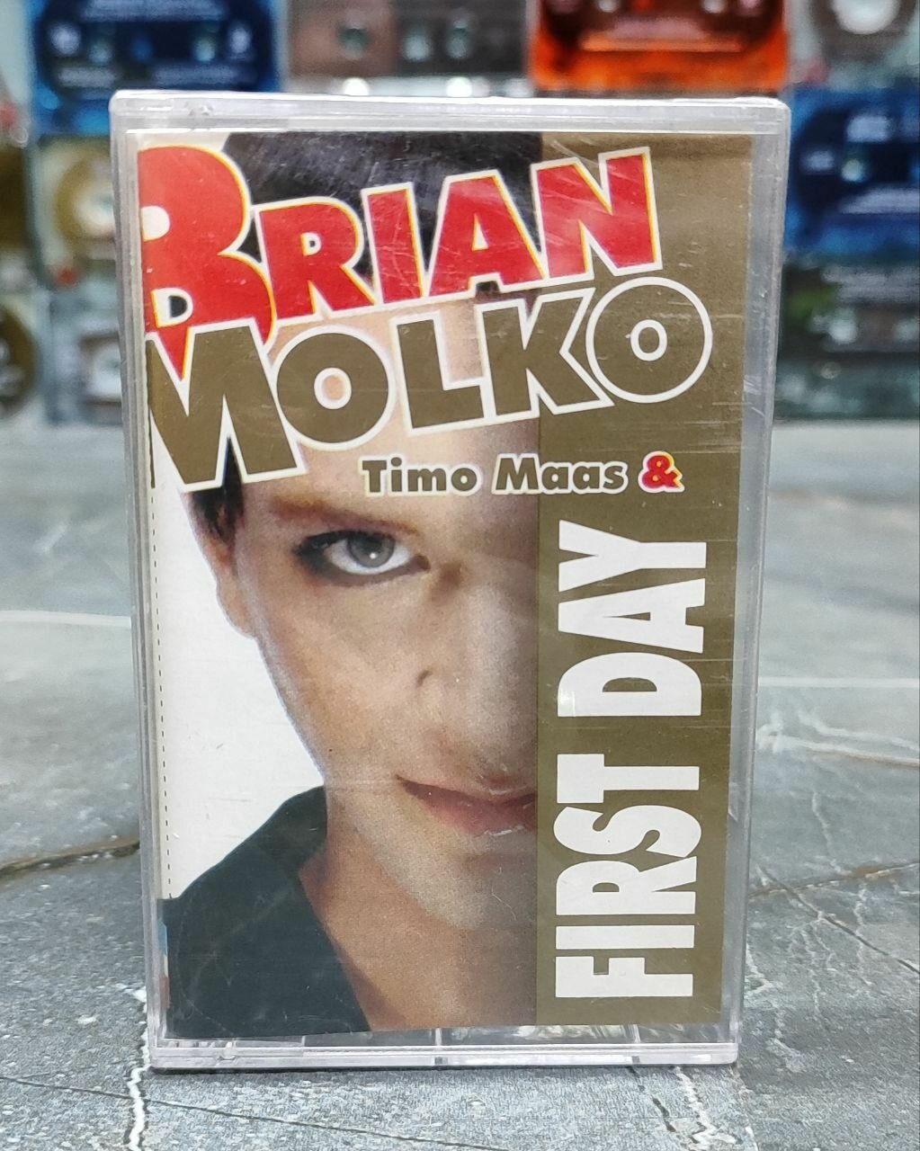 BRIAN MOLKO & Timo Maas - FIRST DAY, кассета, аудиокассета (МС), 2005