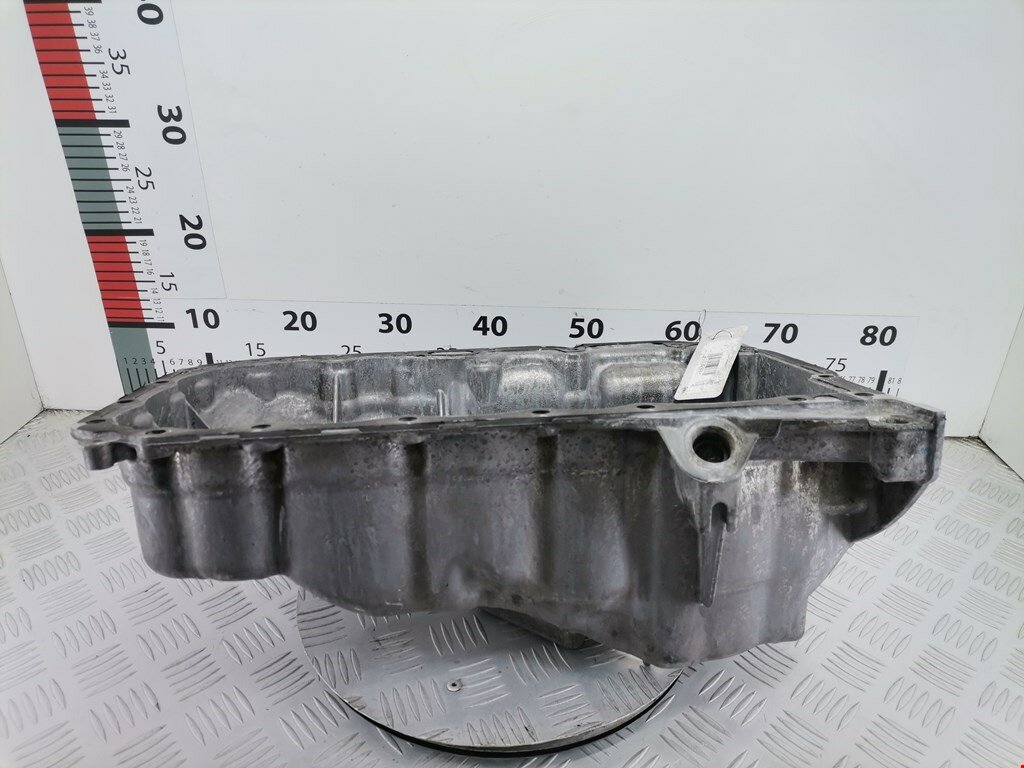 Поддон двигателя BMW 5-Series (F07/F10/F11/F18) 11137812360 арт. 2033288