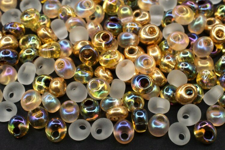 Бисер японский MIYUKI Magatama 4мм MIX22 медовый, микс Honey Butter, 10 грамм