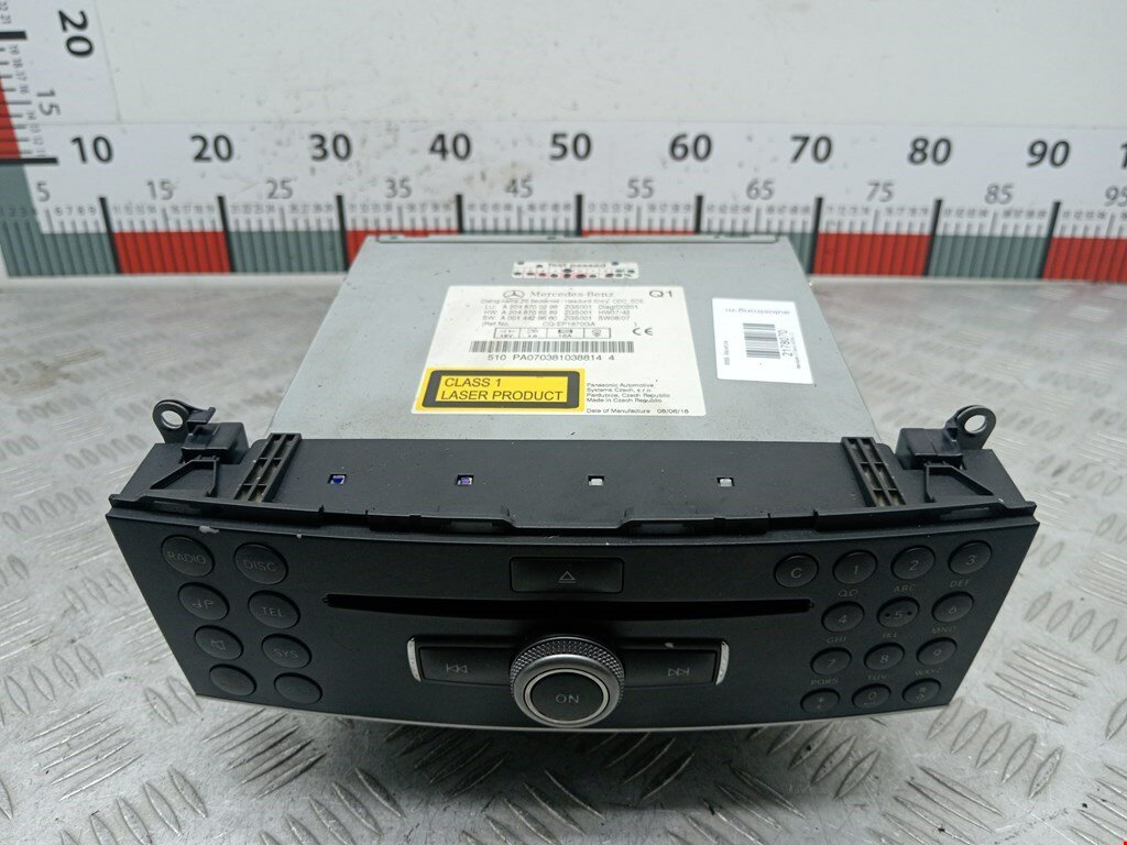 Магнитола Mercedes C-Class (W204) A2048700594 арт. 2178070