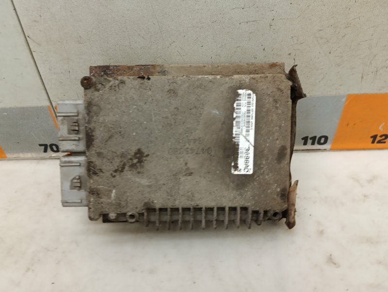 Б/У блок управления ДВС, мозги, Плимут Неон Блок управления двигателем Plymouth Neon 1999 2 307925 CHRYSLER арт. P05033098A