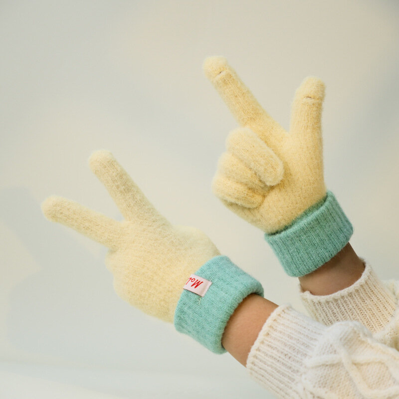 Перчатки для мужчин и женщин