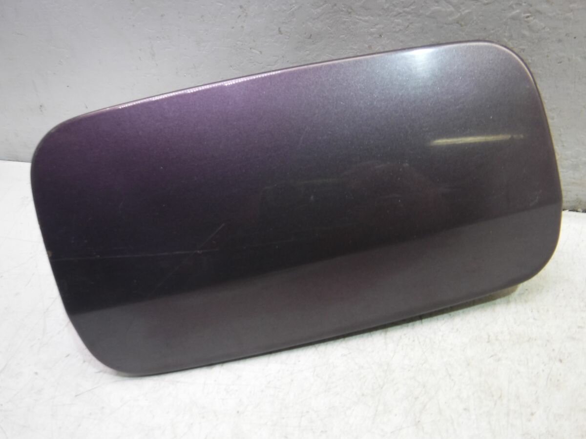 Лючок бензобака Mercedes-Benz W124 W124/S124/C124/A124 (1984—1993) 1247500106