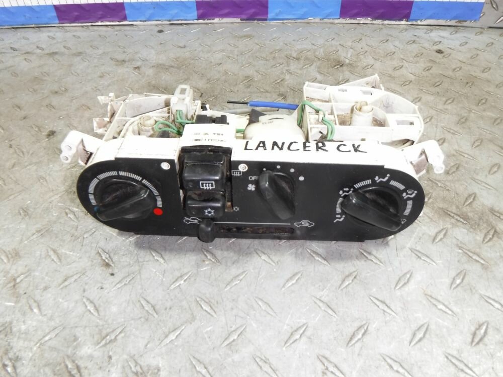 Блок управления отопителем Mitsubishi Lancer CK MR201365