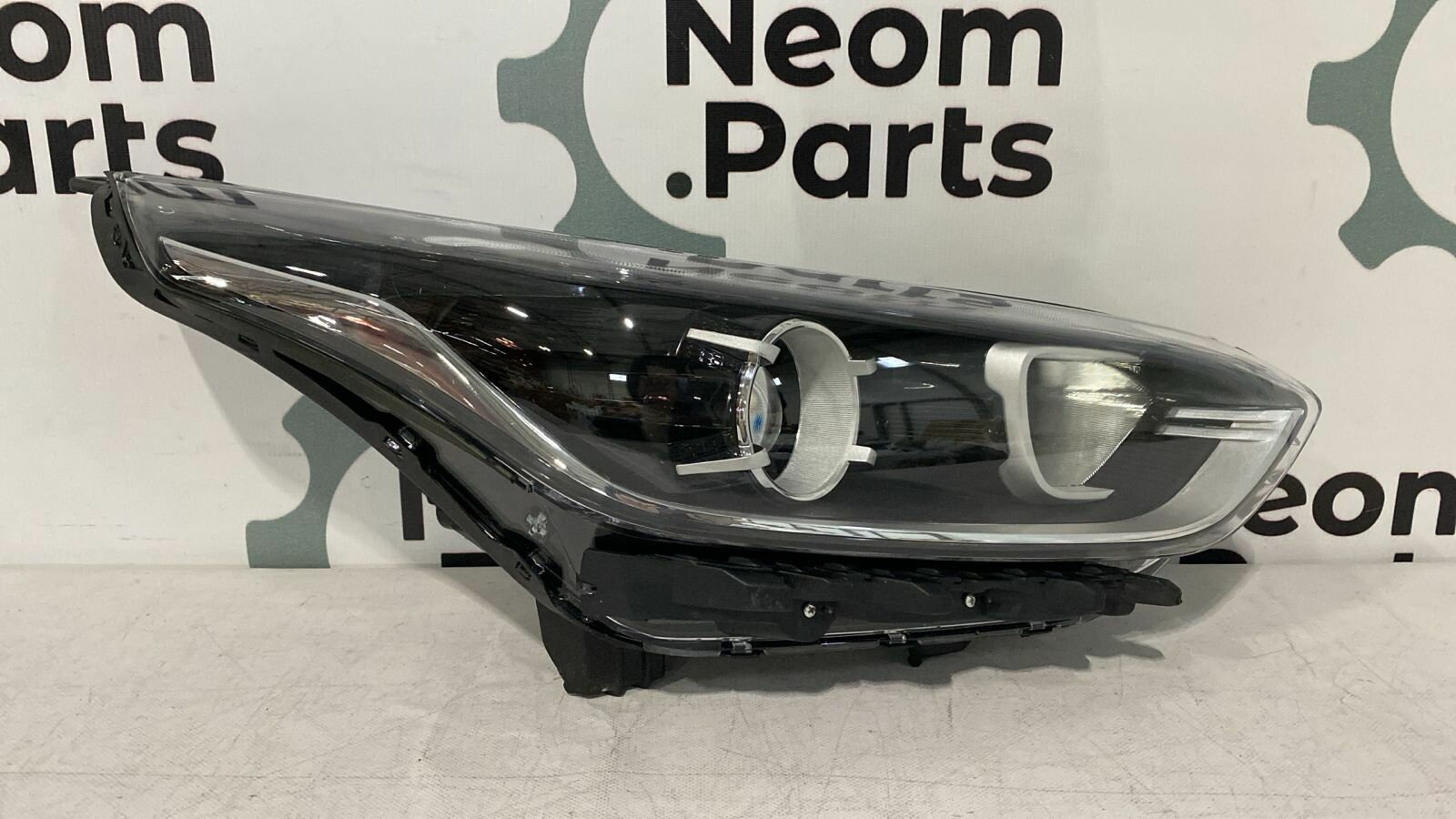 Фара правая Kia Cerato 4 BD 18-21