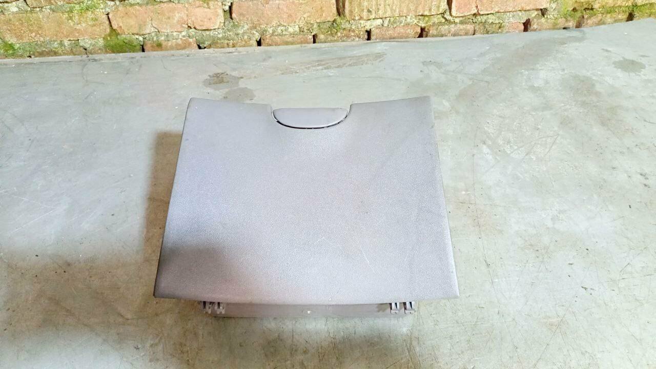 Бардачок Toyota Aygo AB10 (2005 - 2008)