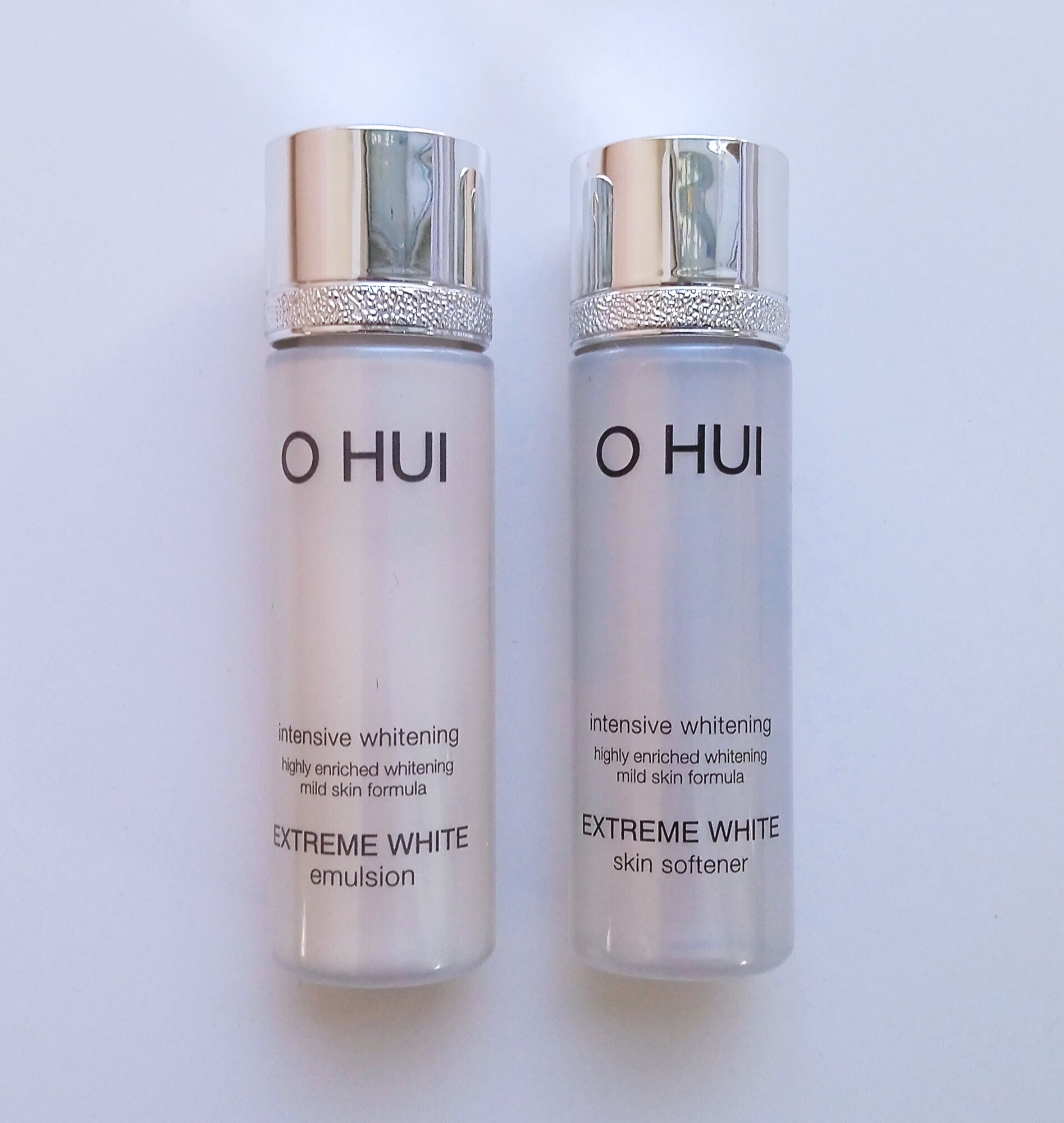 Тонер и эмульсия осветляющие с ниацинамидом O HUI Extreme White Skin Softener 20ml+Emulsion 20ml