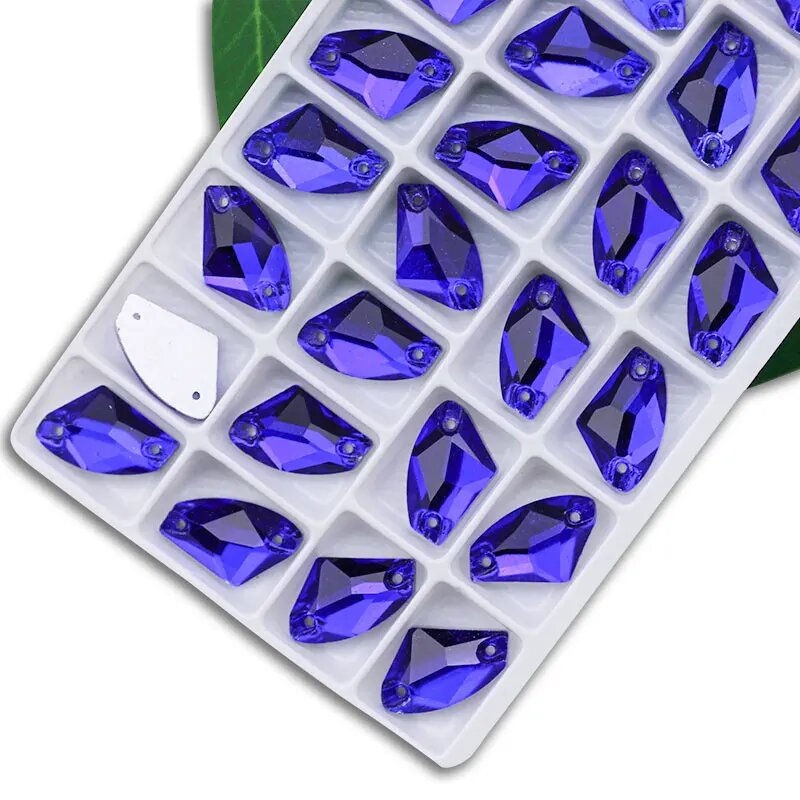 Стразы синие 12x19 мм Sapphire Blue 28шт