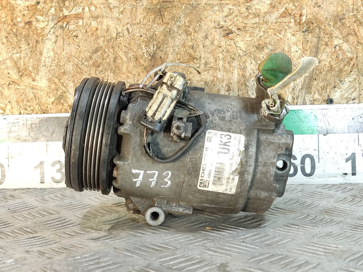 Компрессор системы кондиционирования OPEL ASTRA H 6854059