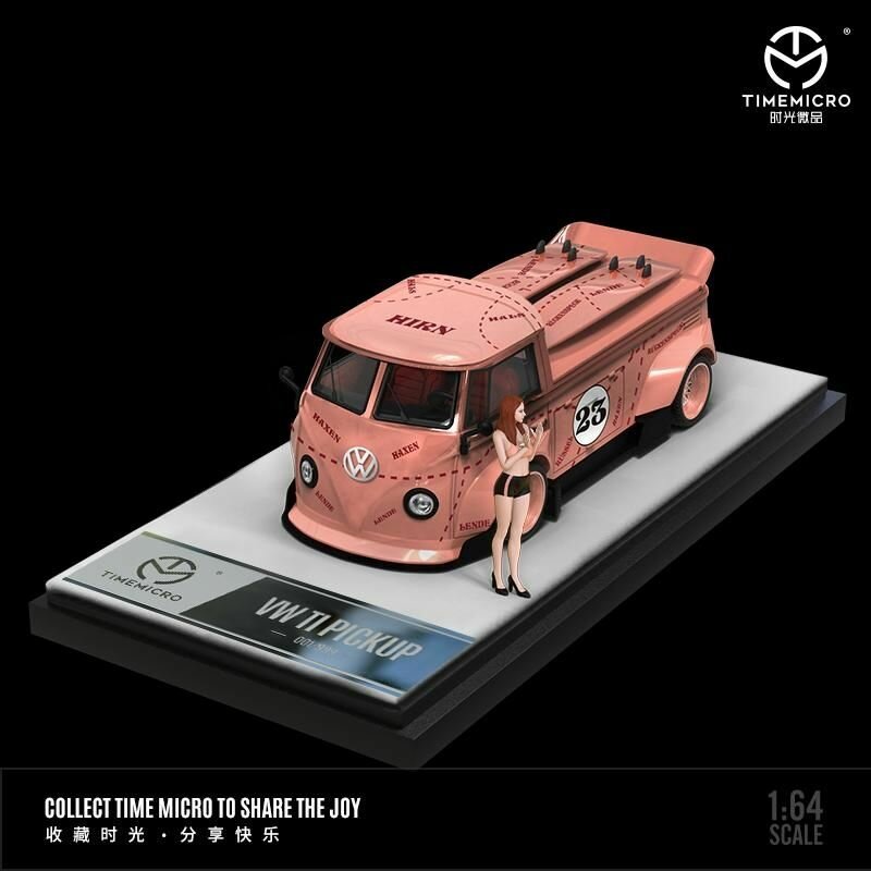 Коллекционная машинка Time Micro 1:64 Volkswagen T1 Pick Up PinkPig luxury with figure