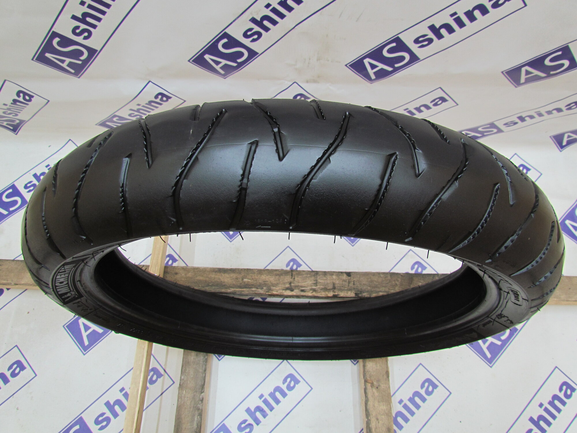 Мотошина БУ для мотоцикла Michelin Anakee 3 120 / 70 R19 0021885
