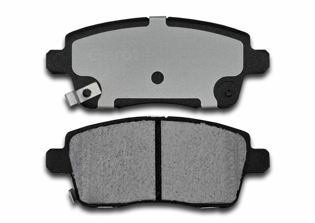 Тормозные колодки Gerat BPR151PG (задние) Low-metallic