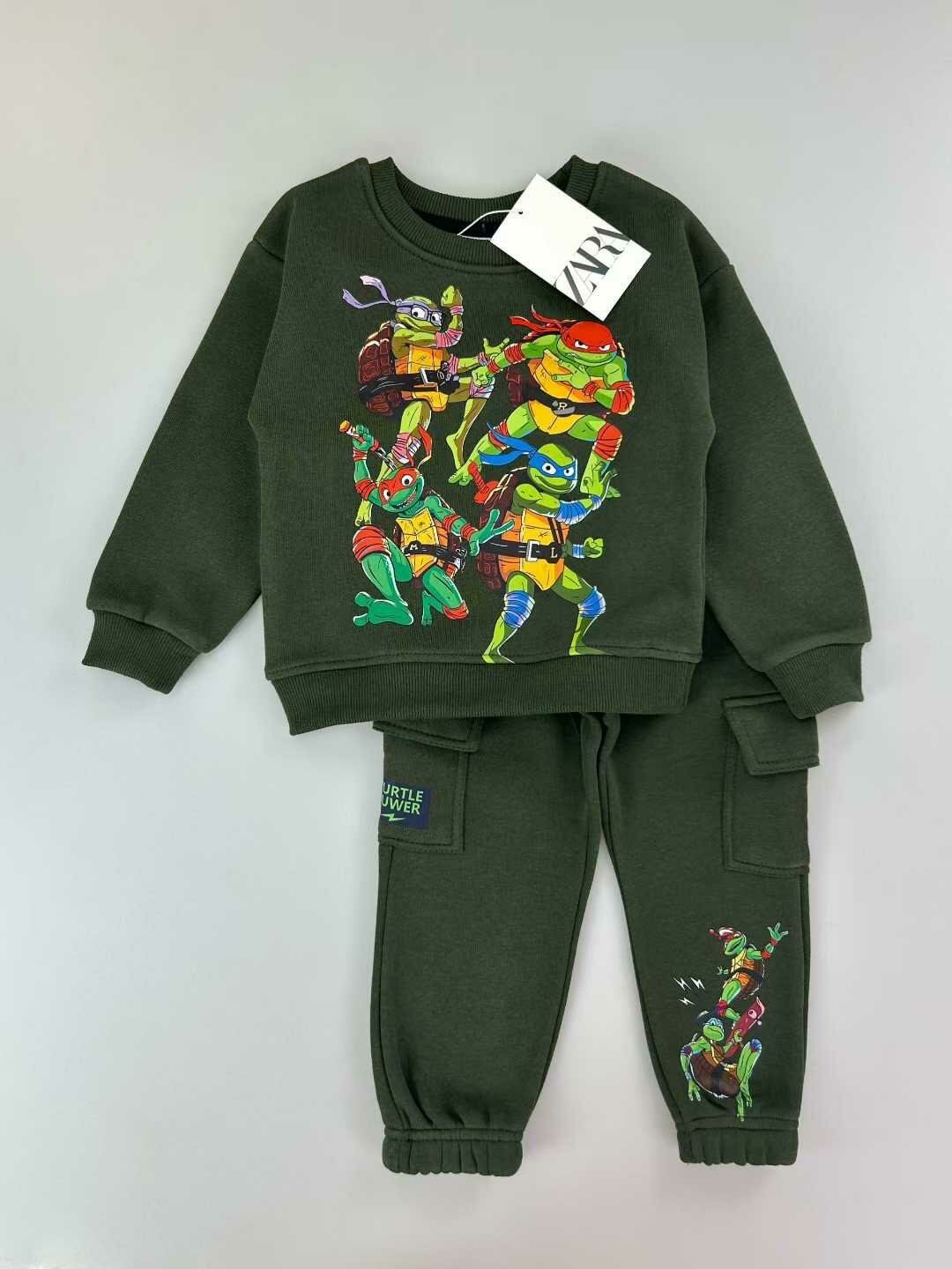 Комплект одежды