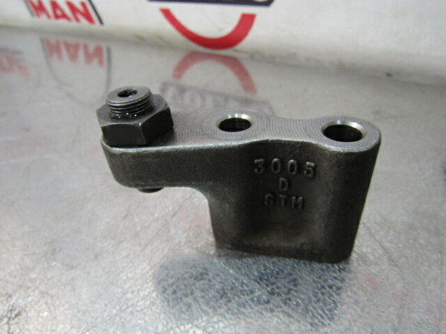 Опора коромысел двигателя D2066 MAN TGA, TGS, TGX