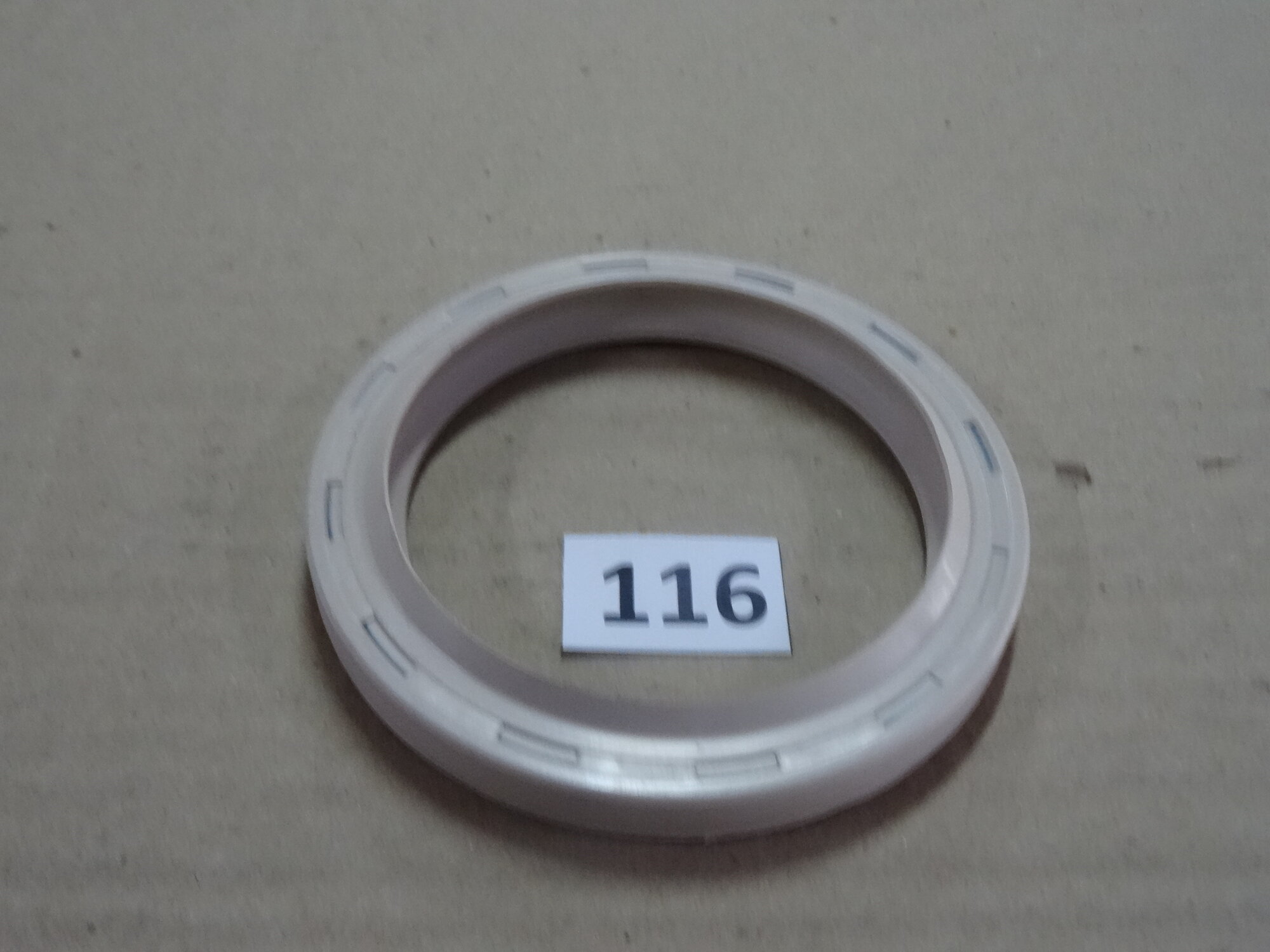 Сальник дифференциала 2,2х80х105 КамАЗ лев.