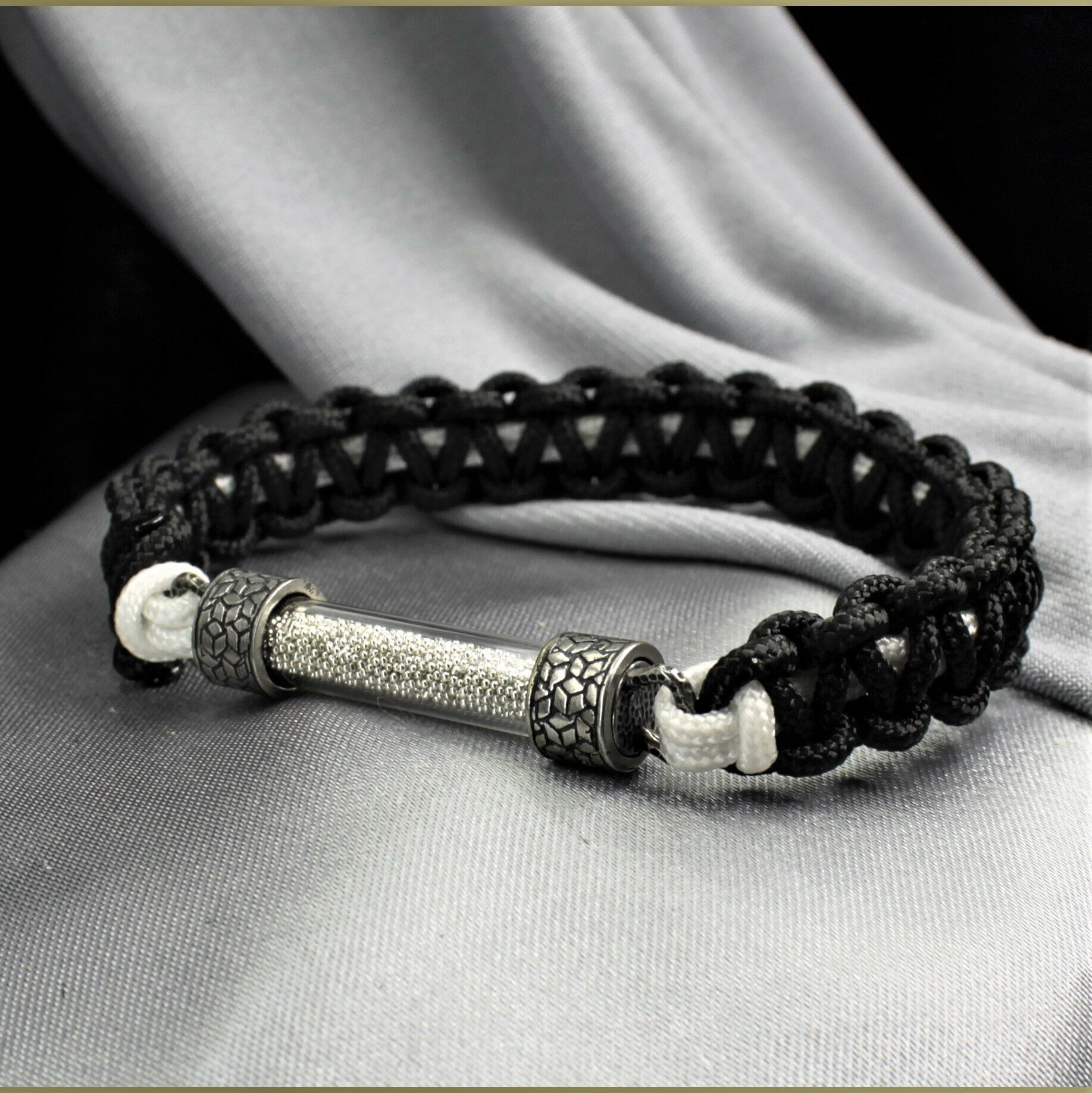 Плетеный браслет Joker-Studio, стекло