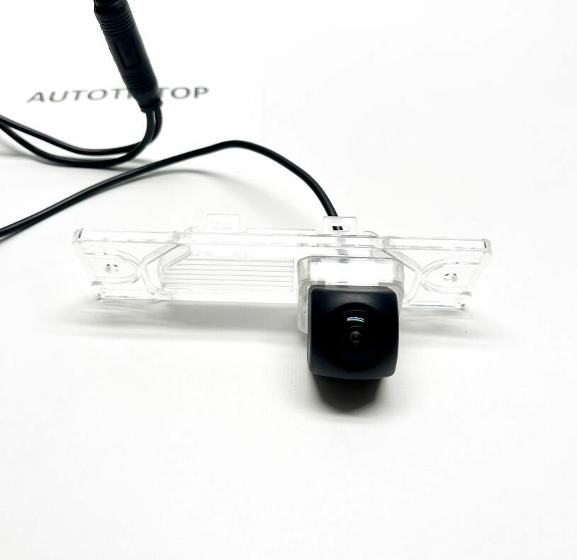 Камера заднего вида - Renault Koleos (Рено Колеос) 2008-2016 AHD 720P в штатное место