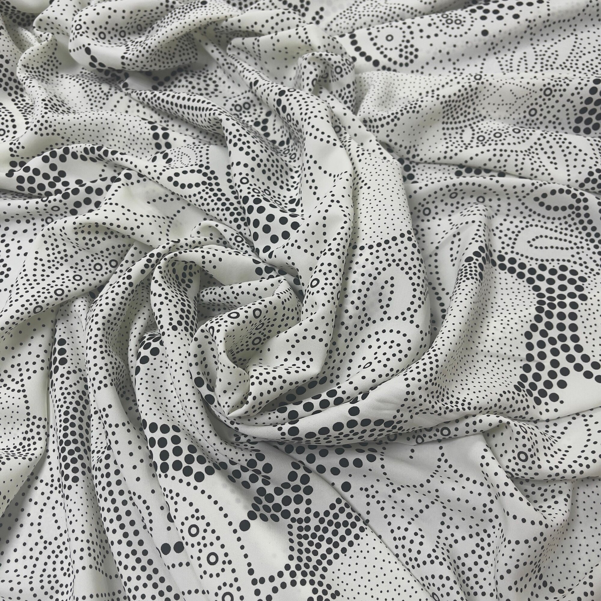 Ткань Штапель вискозный, принт для шитья одежды и рукоделия. Ширина 150. Отрез 1,40*150. Цена за весь отрез.