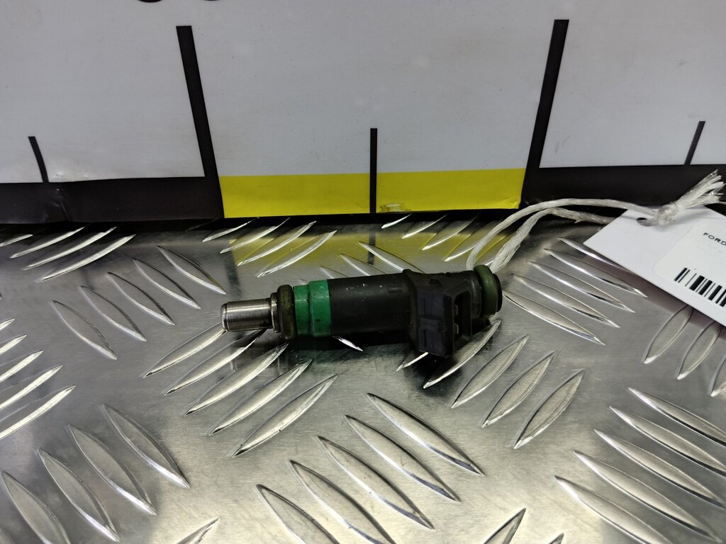 Форсунка топливная Б/У для FORD Focus II рестайлинг (2007—2011) 1429840