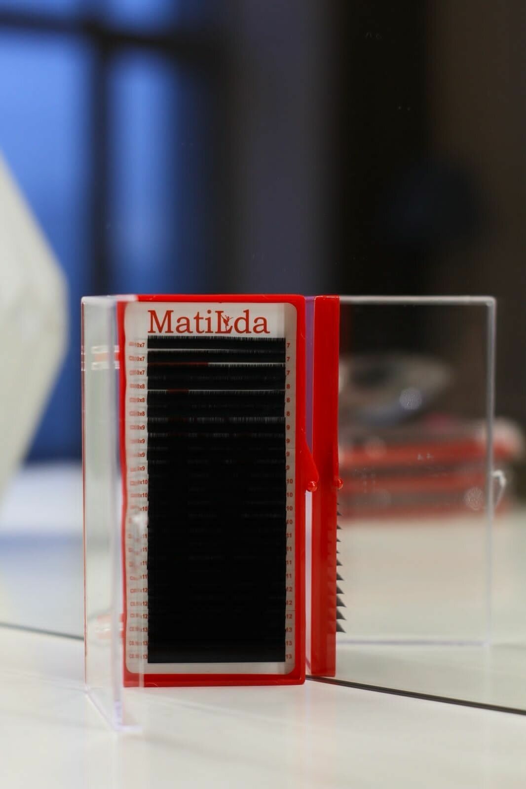 MATILDA /Ресницы для наращивания 24 линии/ изгиб D 0.10 длина 14 мм