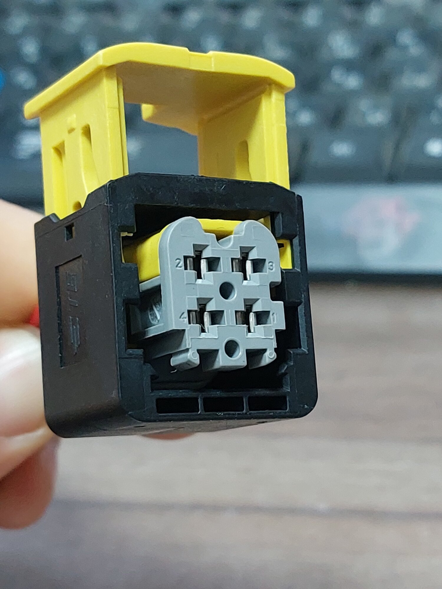 Разъем (штекер) 4 контакта датчика кислорода / клапана EGR Ford Chevrolet