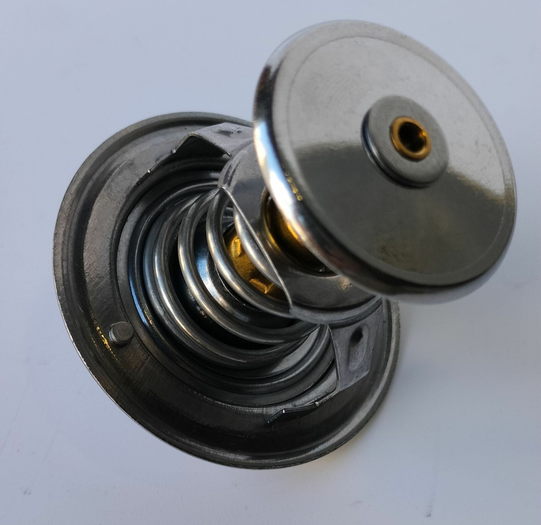 Термостат для ГАЗ 2410 Волга, КамАЗ