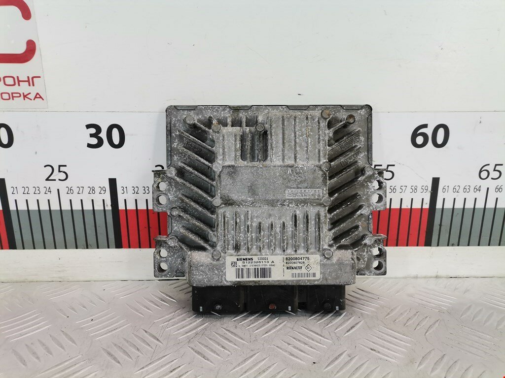 Блок управления двигателем Renault Clio 3 8200804775 арт. 1443032