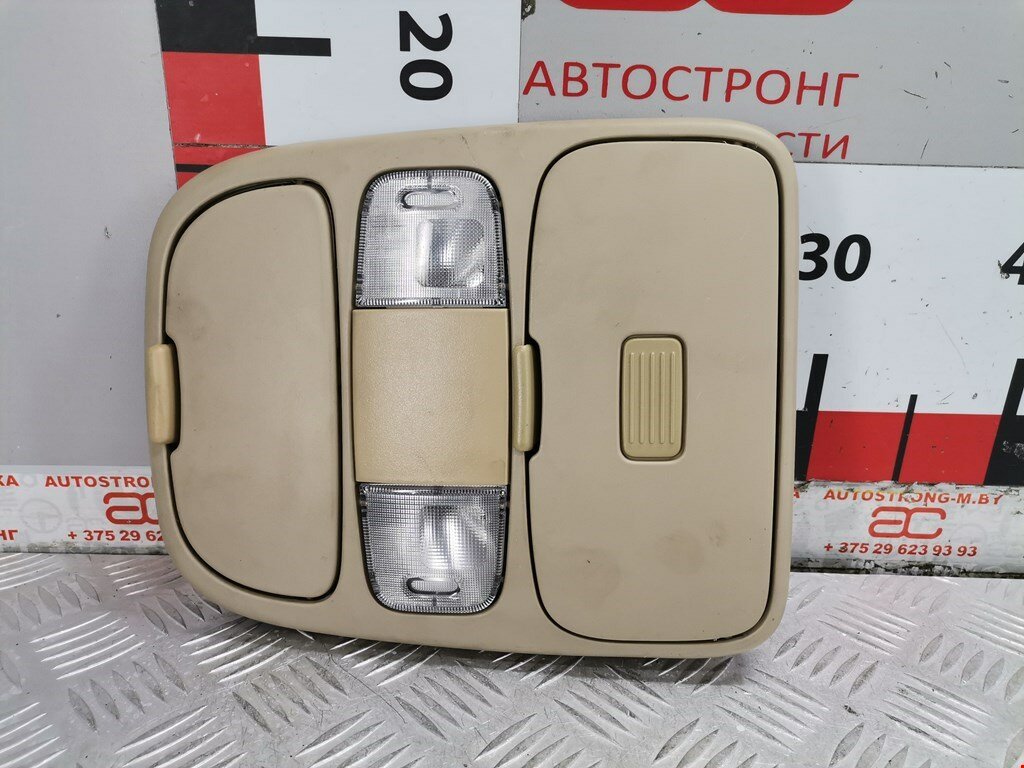 Плафон салонный Toyota Sienna (XL20) 6365008060 арт. 872069