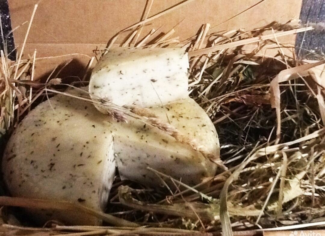 Сыр *Прованс* в вакуумной упаковке 1кг.