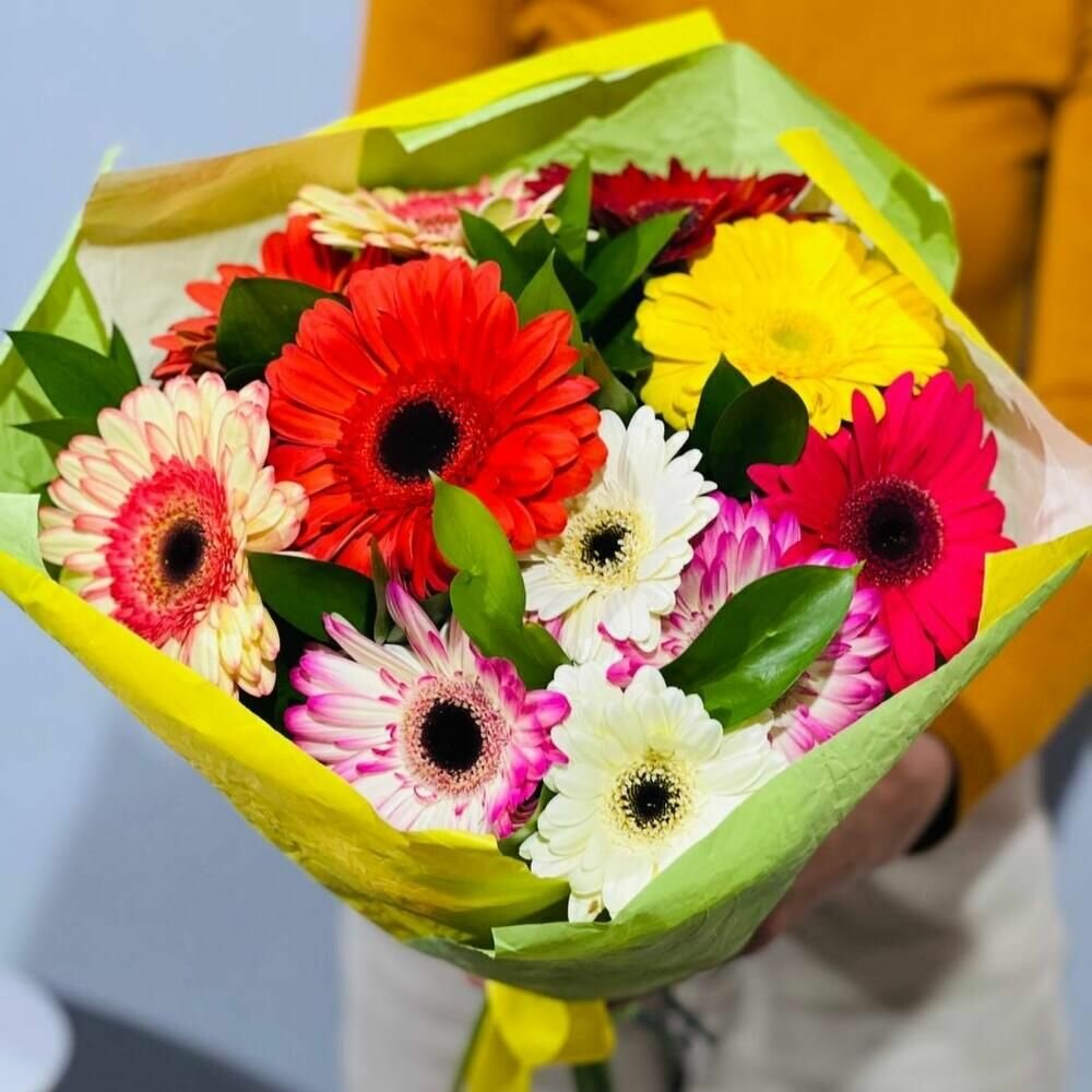 Разноцветные герберы в букете 11 шт.