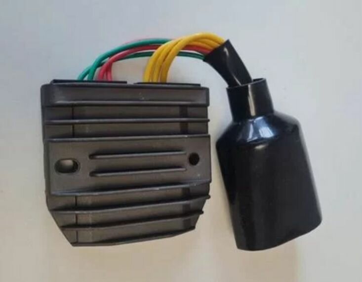 Реле-регулятор Honda CBR600RR, CBR600 F5 (03-06)