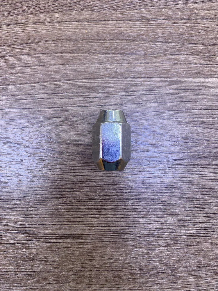 Гайка колесная правая (М12x1,25) Great Wall Deer Safe (C.O) Luxgen 7 (М12х1.25) Грейт Вол Дир Сэйф (С. О) Луксген 7 Люксген 7