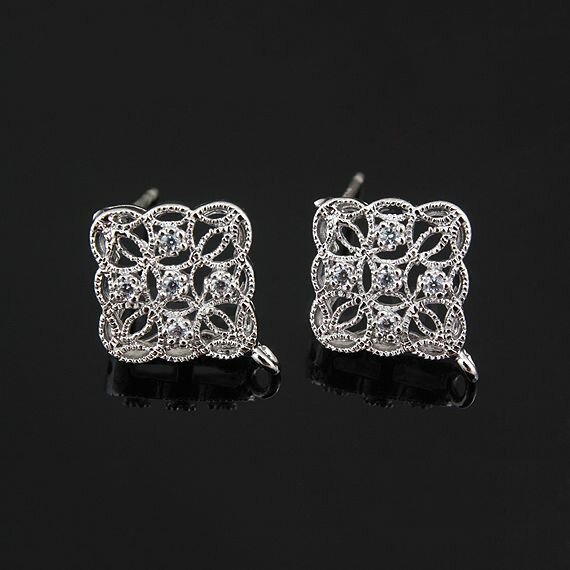 Пусеты 14х11.5мм, Корея, Ажурный ромб с фианитами, с петелькой, с застежками, базовый материал - серебро/латунь, под родий, пара