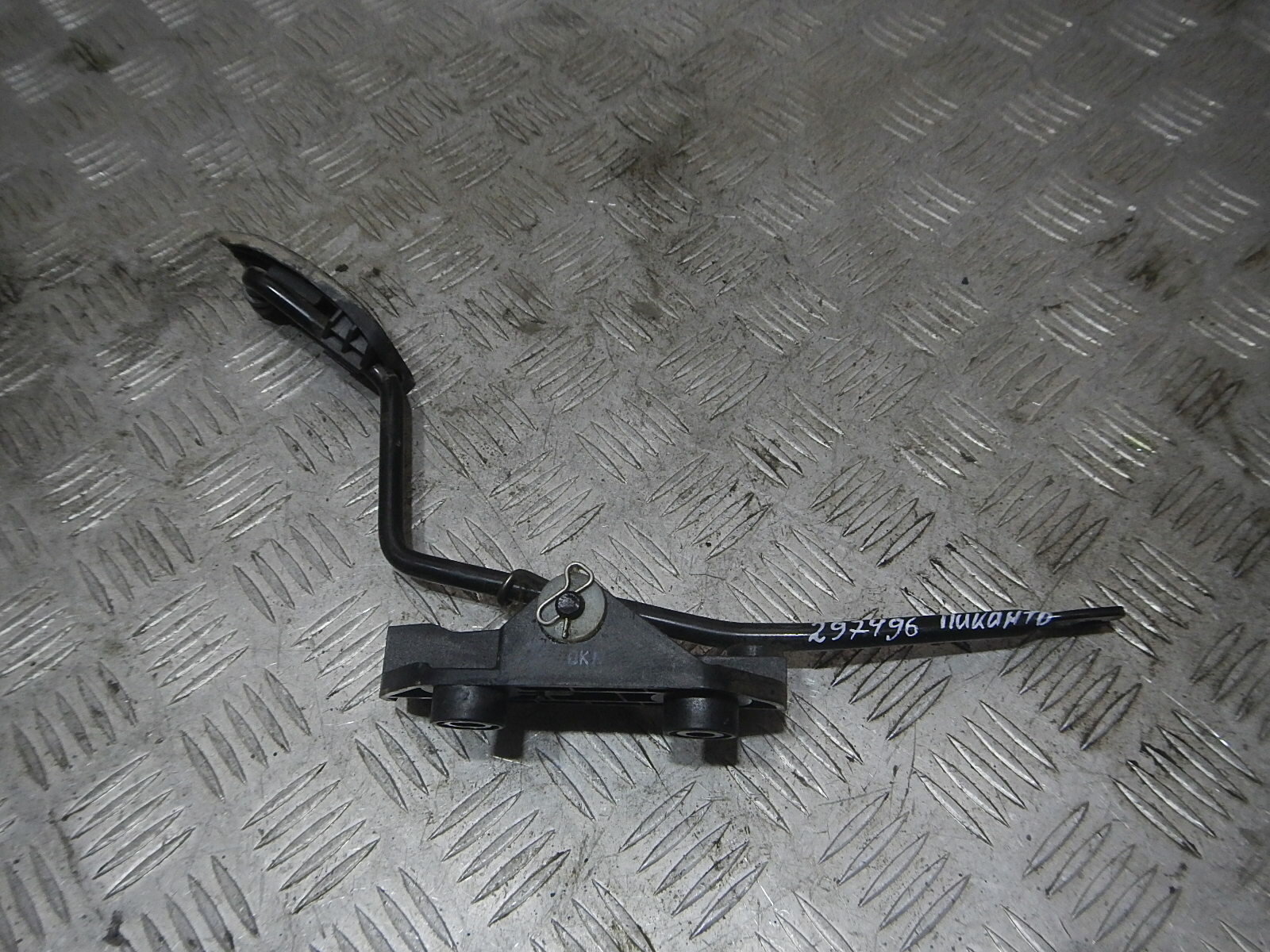 Б/У Педаль газа, KIA (Киа)-PICANTO (05-11) KIA PICANTO (05-11) Без повреждений 297496 Hyundai-KIA арт. 3270007100