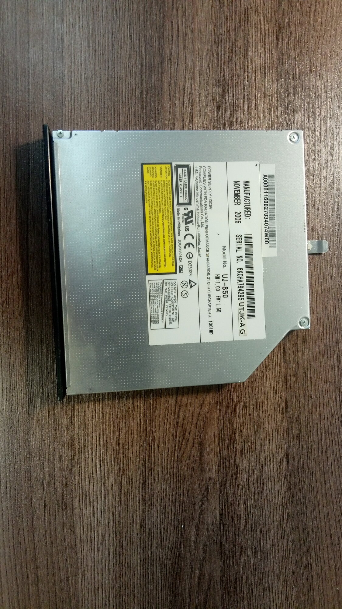 Toshiba Satellite DVD привод с панелькой UJ-850