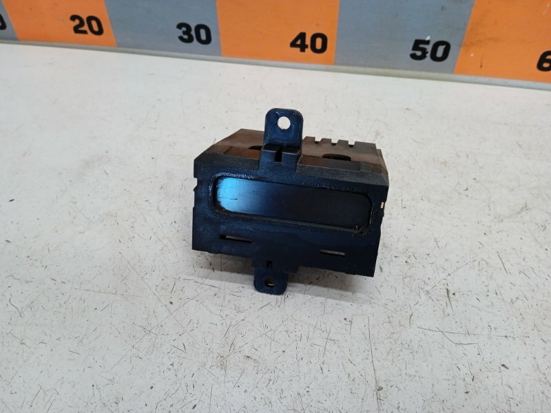 Б/У Рено Меган 1 Часы Renault Megane 1997 1, LA 223269 RENAULT арт. 7700421038