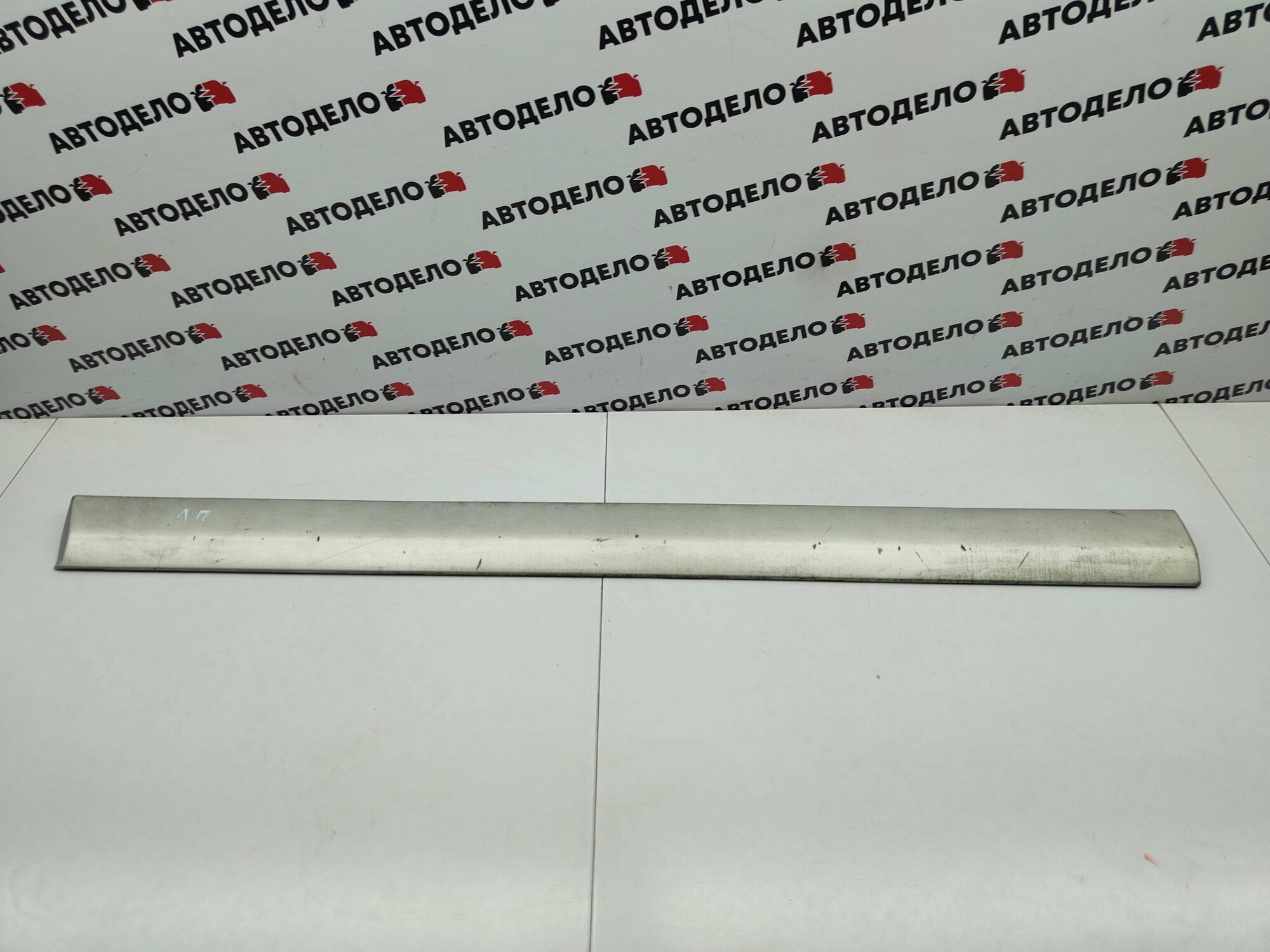 Молдинг двери передней левой Mitsubishi RVR N28W