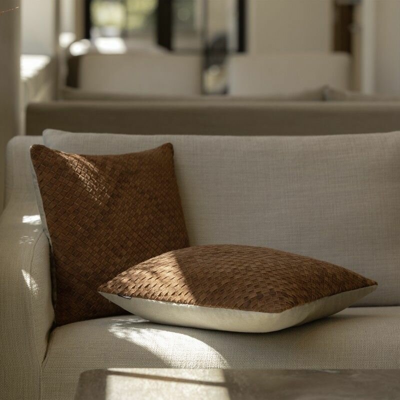 Togas Декоративная подушка белиссаро кор. 45x45, 1 пр.