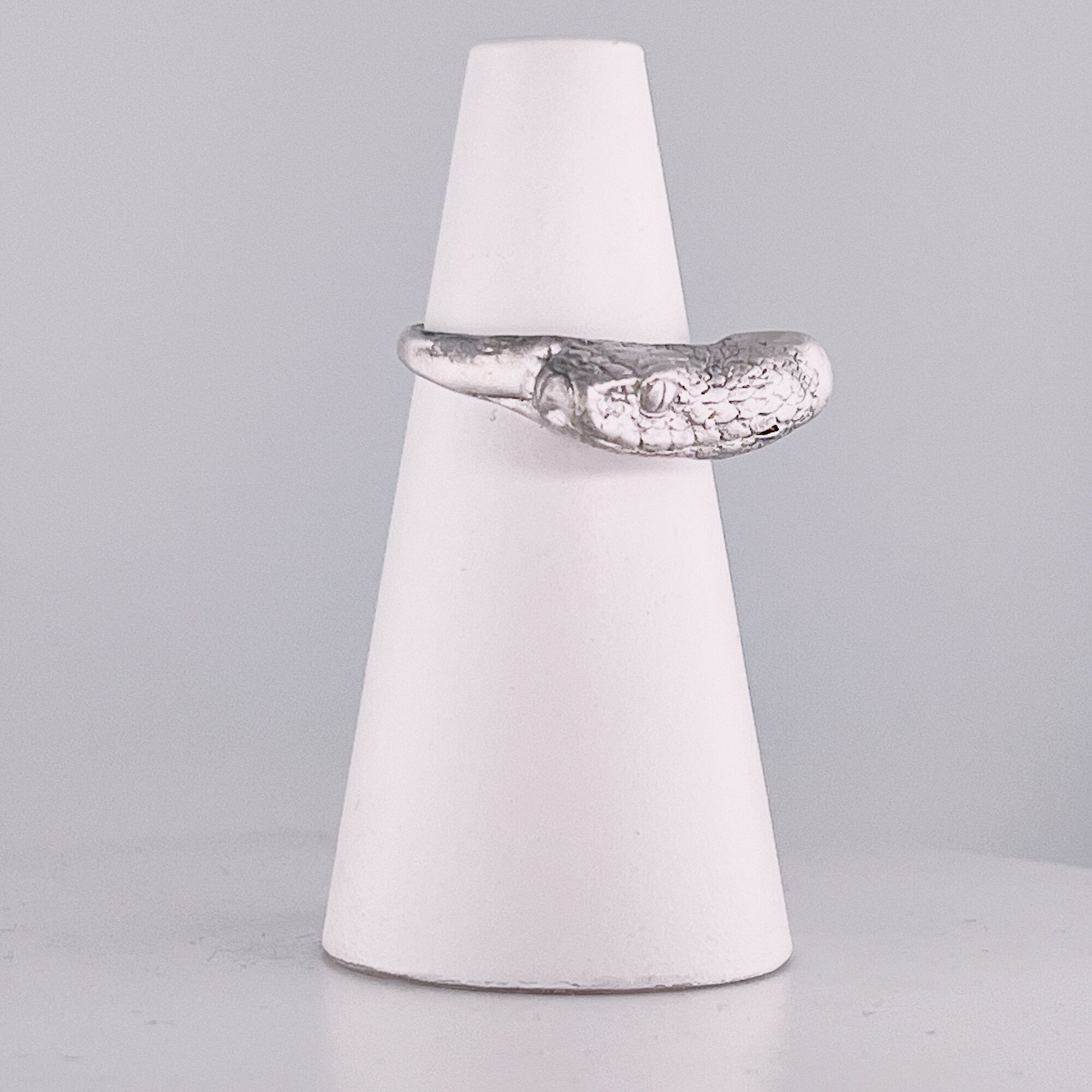 Перстень, серебро, 925 проба, оксидирование