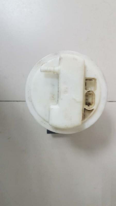 Насос топливный электрический Renault Logan 2 2014 кат.номер: 172022047R