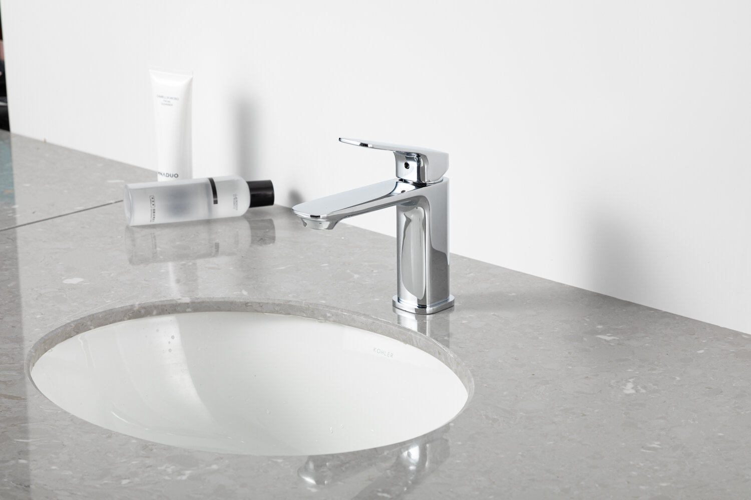 Смеситель для раковины с фиксированным изливом Gappo G28 G1028 латунь, хром