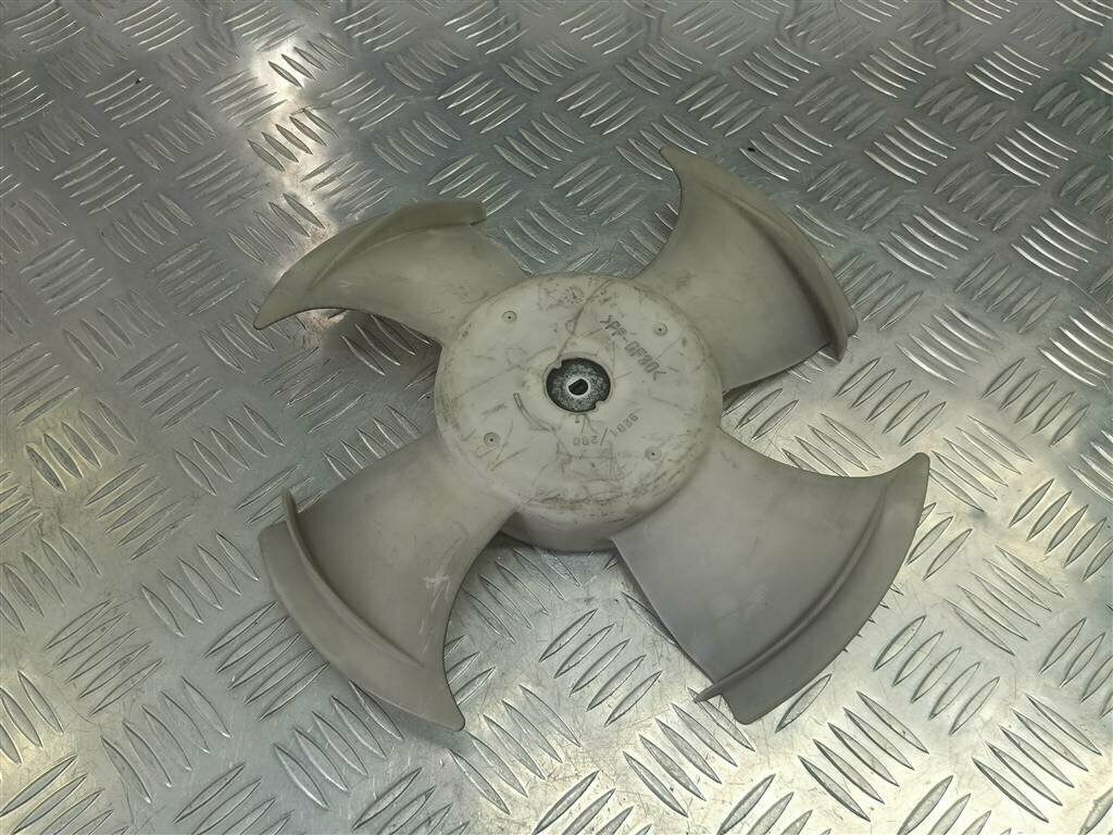 Крыльчатка вентилятора Б/У для HONDA Accord VII рестайлинг (2005—2008) 38611RBA004