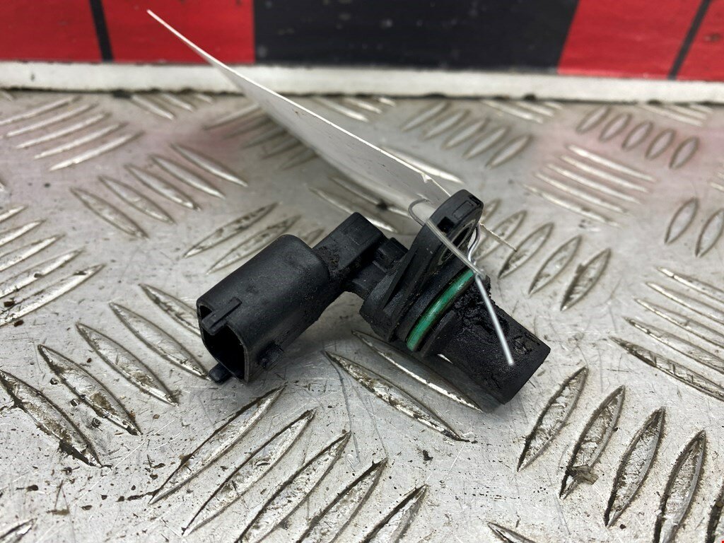 Датчик распредвала Opel Astra H 55352609 арт. 1982110