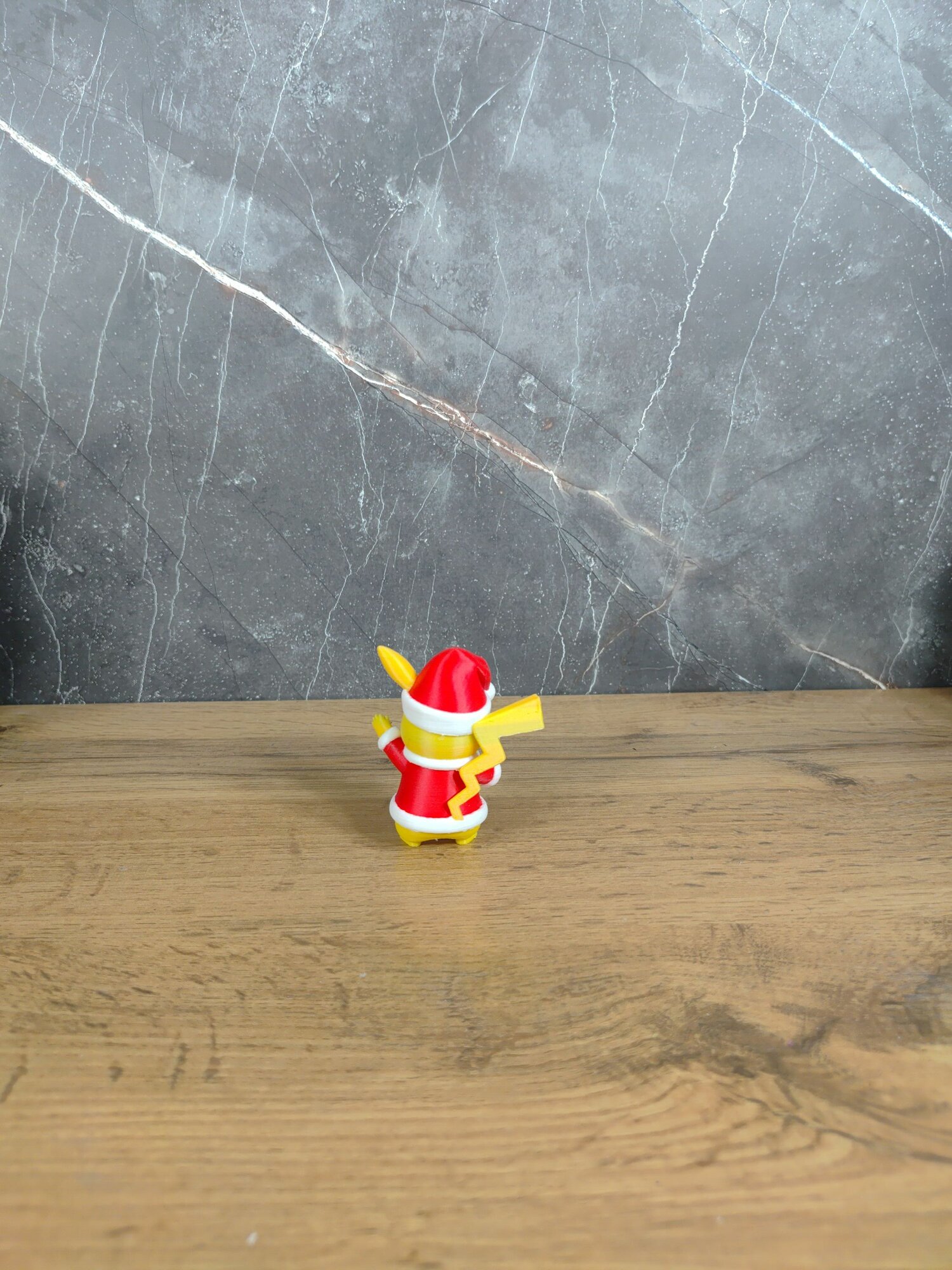 Покемон Пикачу санта, новогодняя фигурка подарок Pokemon Pikachu — фото 1