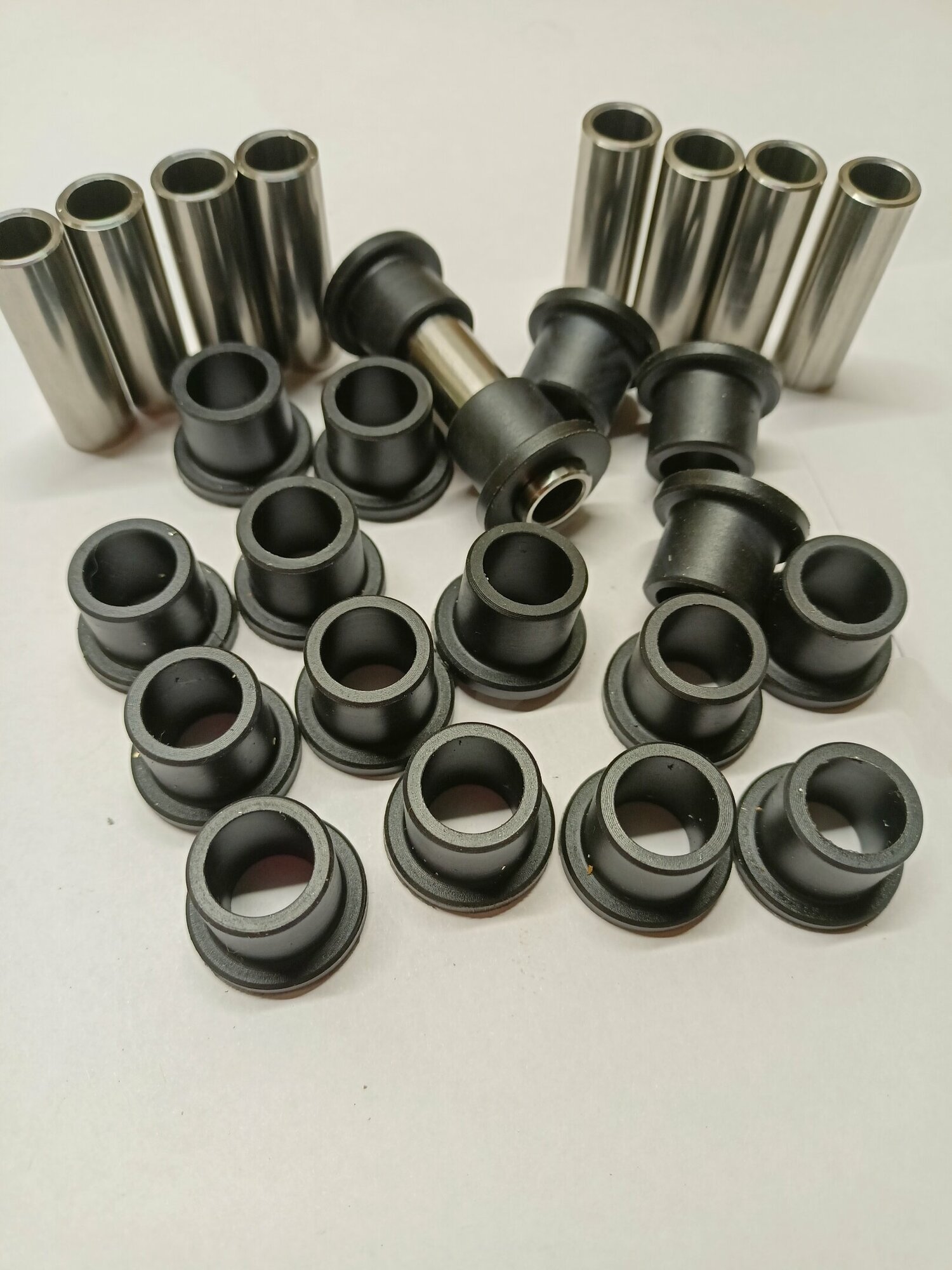 Втулки рычагов подвески Bombardier BRP G1, капролон, сталь, комплект 16/8