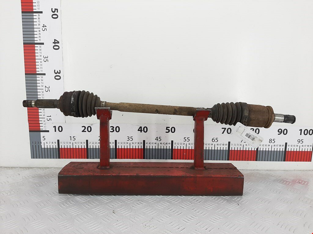 Полуось задняя правая (приводной вал шрус) Jeep Patriot (MK) арт. 1808754