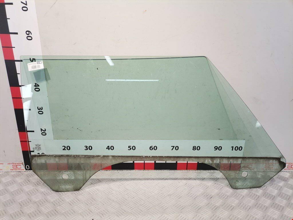 Стекло двери передней правой Mini Cooper Clubman (R55) 51337168064 арт. 1067361